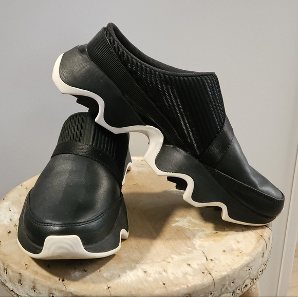 Sorel | Shoes | Womens Sorel Mules Black Kinetic Impact Ii Sandals Size ...